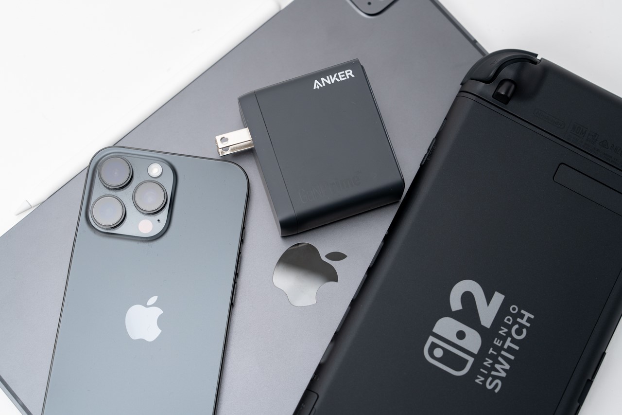 持ち歩ける高出力充電器の最適解「Anker 747 Charger」【いつモノコト】-Impress Watch